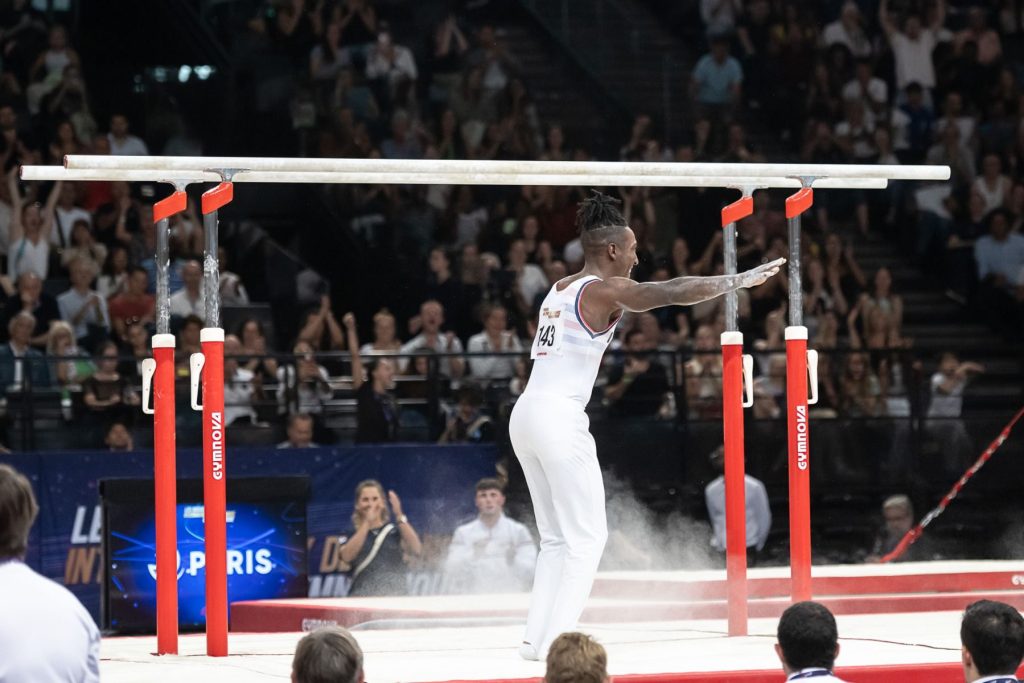 Grinand - Découpe laser du tube et gravure de barres parallèles de ...