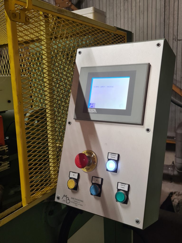 Grinand - Une nouvelle presse pour le formage du tube